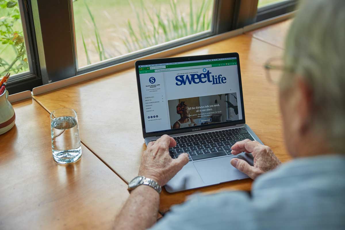 IT hjælp til ældre | Tryg og troværdig computerhjælp - Din Lokale IT ...